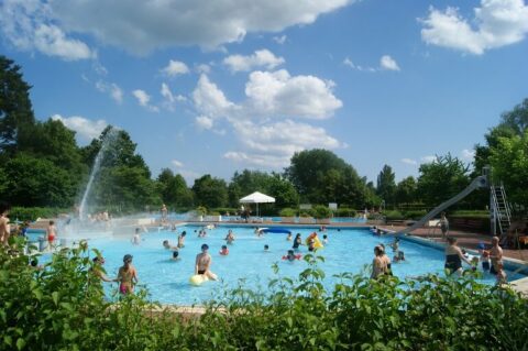 Mehr als 31 Freibäder in und um Würzburg versprechen Sommerspaß